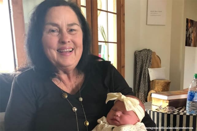 'Duck Dynasty' Star Kay Robertson Hospitalized After Dog Attack ...