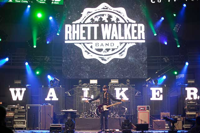 ‘The Holy Spirit Led Me’: Christian Singer Rhett Walker Opens Up About ...